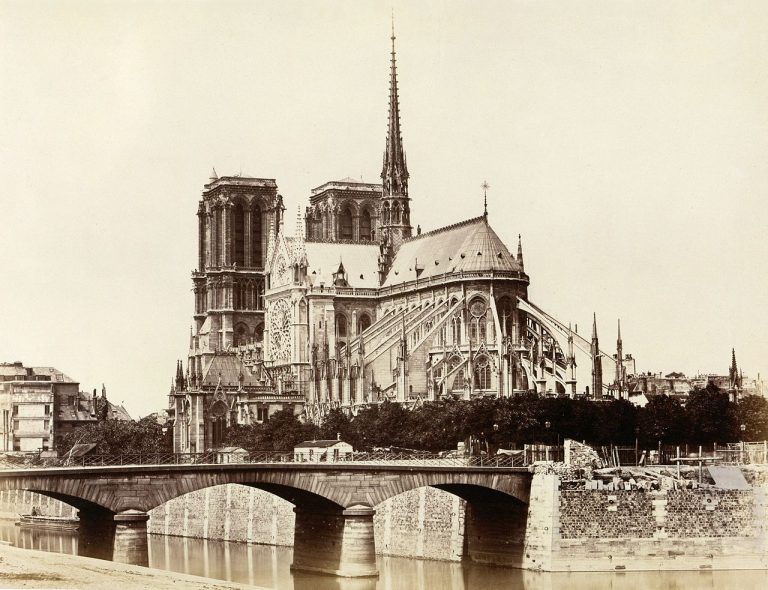 Notre Dame de Paris – Exploring Architecture and Landscape Architecture